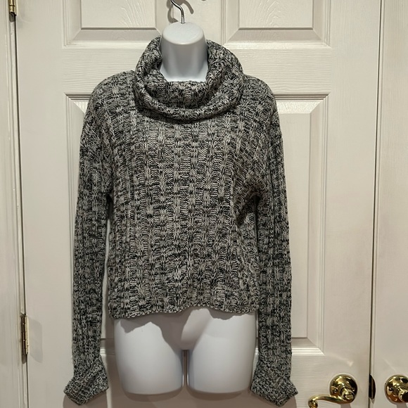 Hooked Up by IOT | Sweaters | Hooked Up Black And White Knit Turtleneck ...